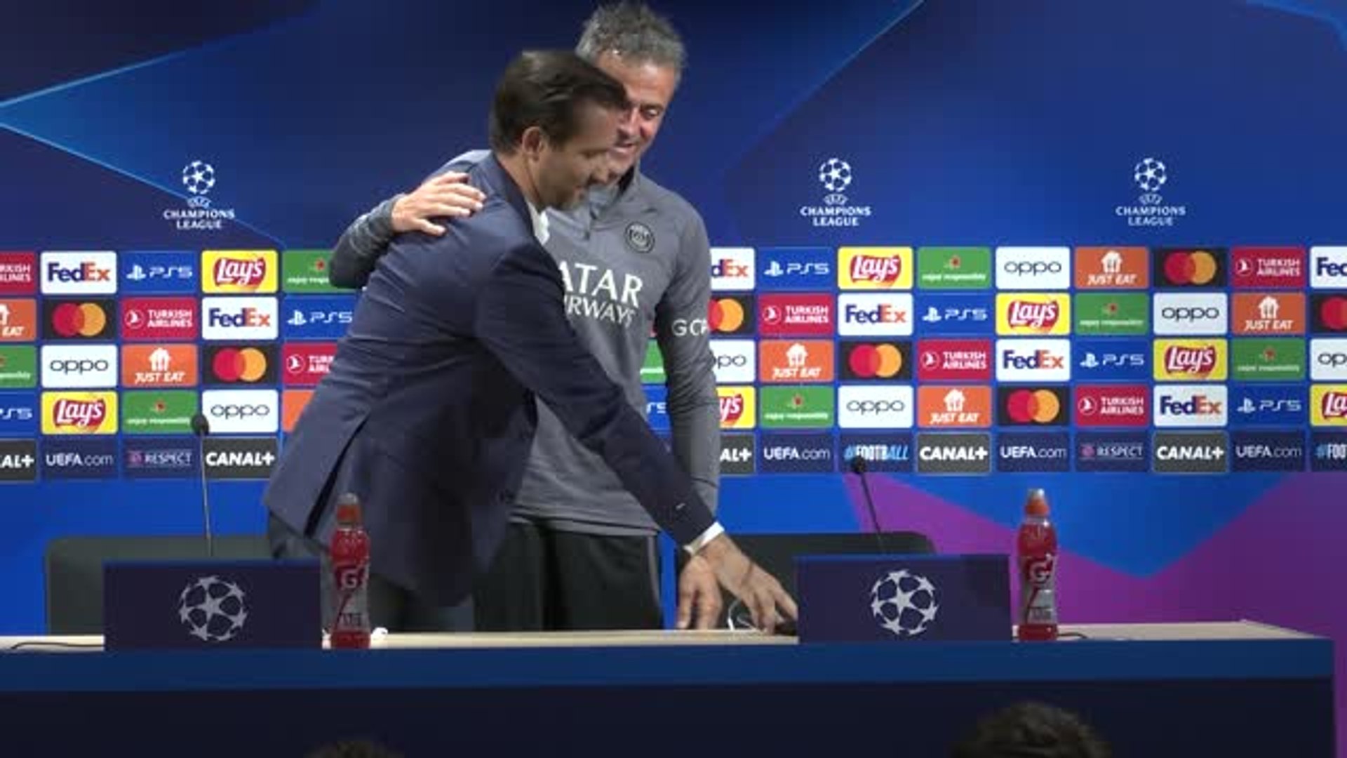 PSG - Quand Luis Enrique demande à changer de place en conférence de ...