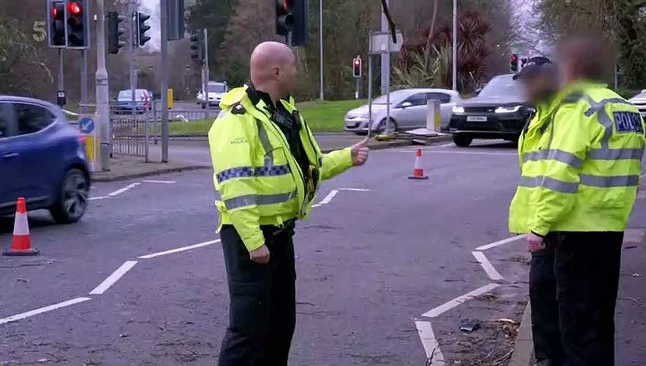 Motorway Cops Catching Britain's Speeders S02E02 - video Dailymotion