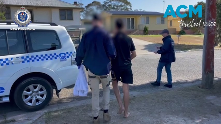 NSW Police deploy 120 extra detectives in Kempsey raid | Illawarra ...