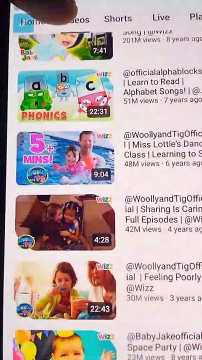 wizz YouTube channel Thumbnail ministry - video Dailymotion