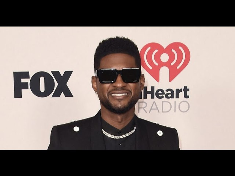 VIDEO: Fashion Week : Look improbable pour Usher face à Aya Nakamura ...