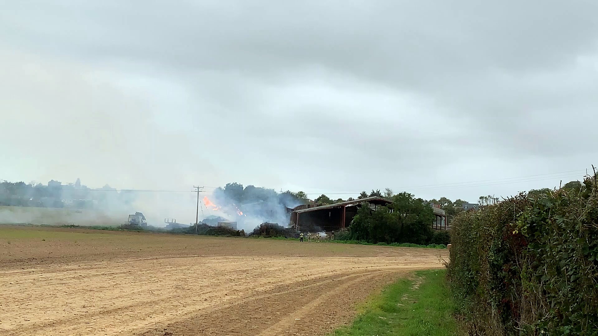Fire at Elmtree Farm in Sellindge