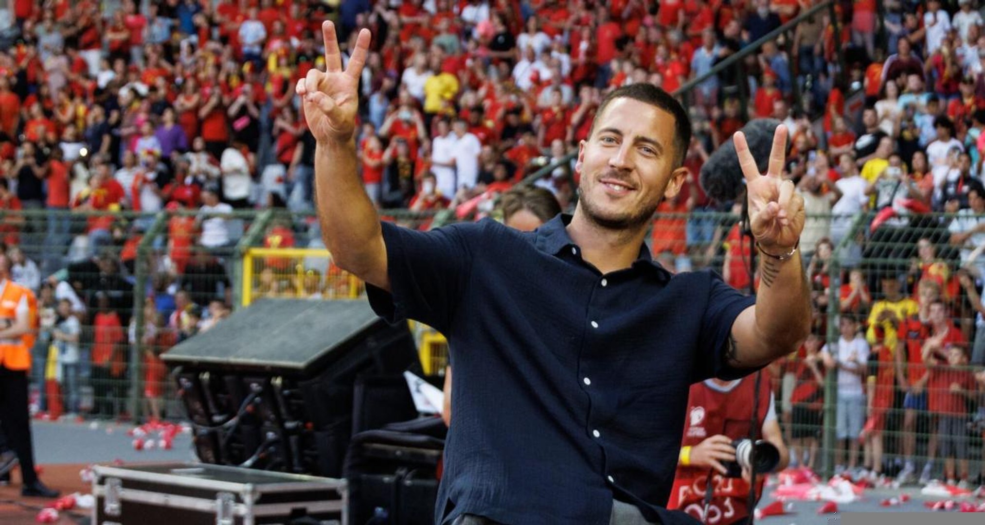 Hazard calls time on glittering career | beIN SPORTS