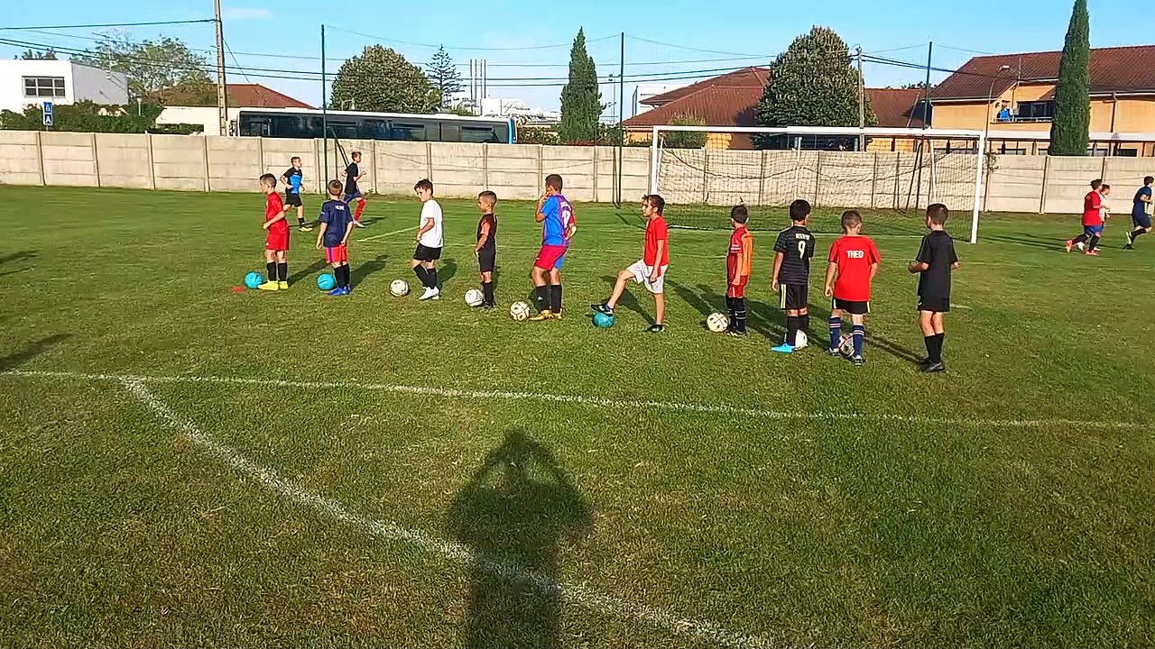 Entraînement U10 U11 - Vidéo Dailymotion