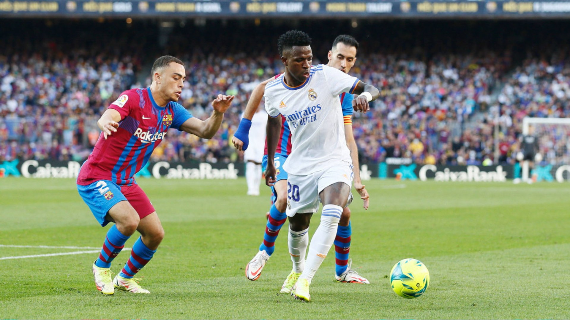 Jude Bellingham Takes Down Barcelona in El Clásico | beIN SPORTS