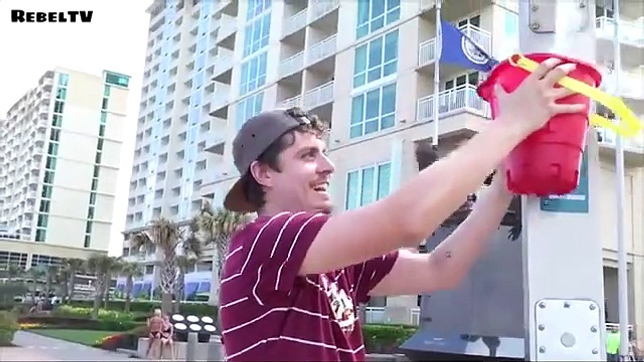 5 Funny Beach Pranks & Summer Fails - video Dailymotion