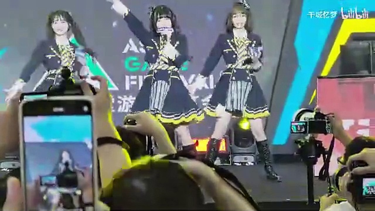 【AKB48 Team SH】【闪亮的幸运】【叶知恩】【桂楚楚】【沈莹】【广州CICF×AGF】【20231002】─影片 Dailymotion