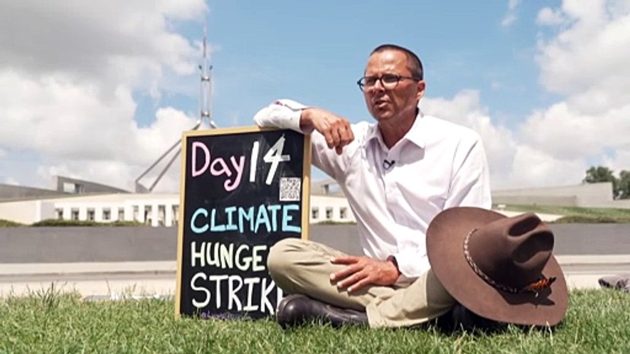 14 days and counting for protestor on climate change hunger strike ...