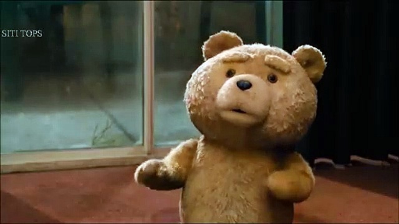 El oso Ted vs John pelea en español latino-Fastversión - Vídeo Dailymotion