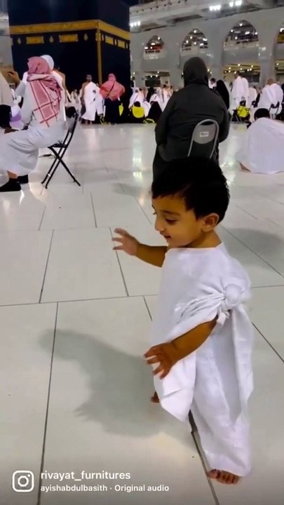 Amazing kid in new Haram Makkah #shorts #short #makkah #mecca #islam # ...