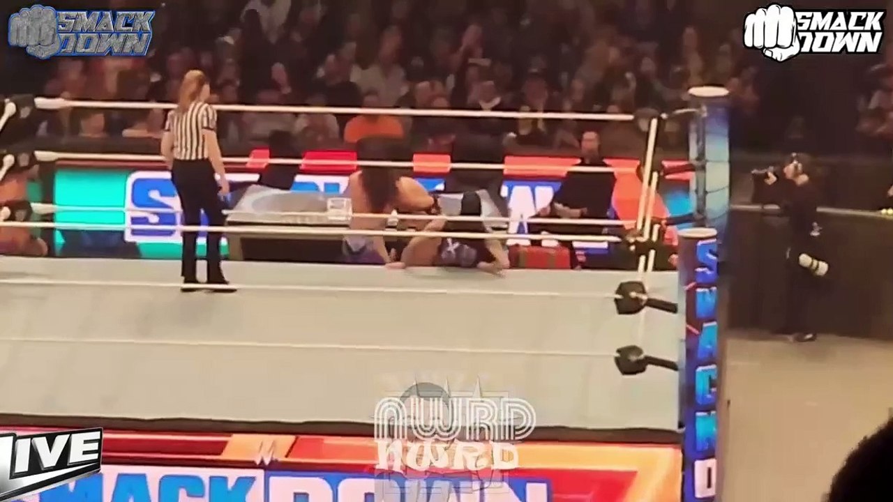 Rhea Ripley vs Raquel Rodriguez (Full Dark Match) - WWE Smackdown 11/24 ...