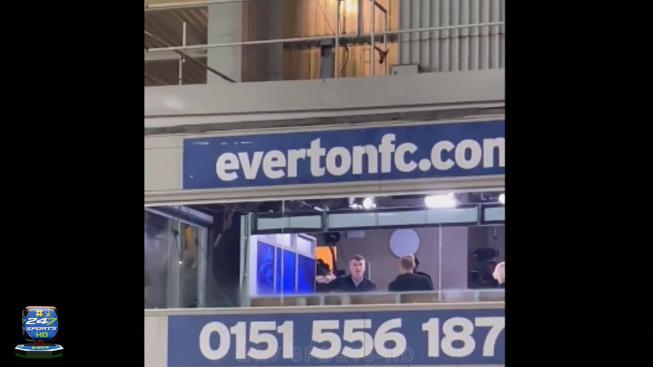 Roy Keane gets angry at fan filming him during Sky Sports duty as ...