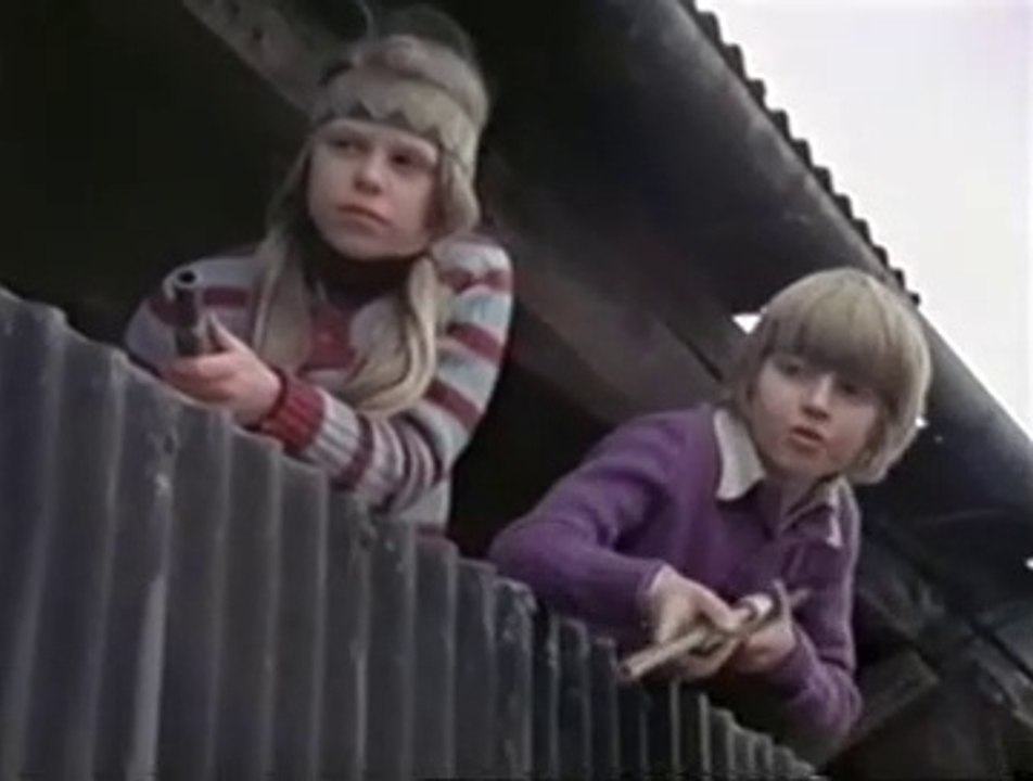 Public Information film - Apaches (1977) - video Dailymotion