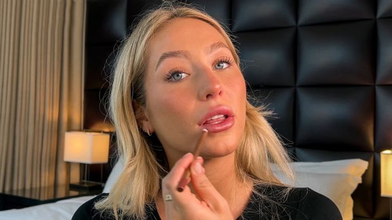Alix Earle's 10-Minute Makeup Routine for Acne-Prone Skin - video ...