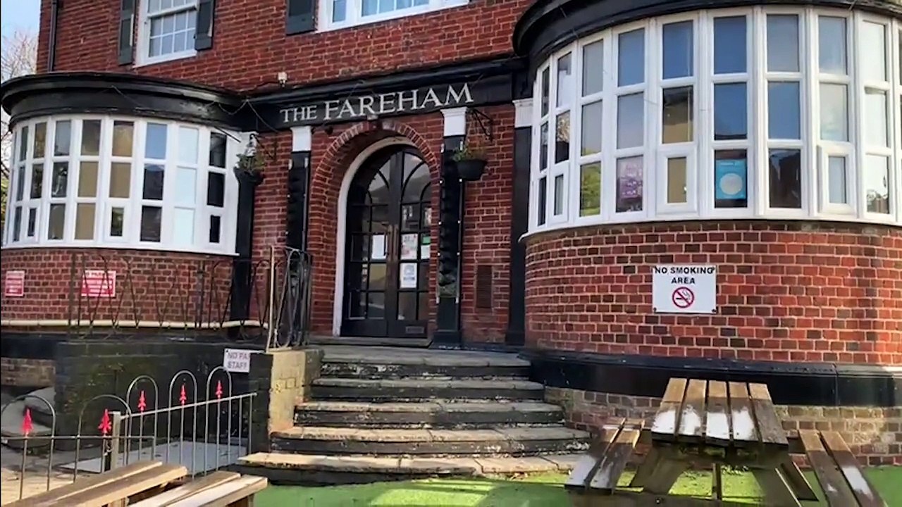 The Fareham Pub Reopens - video Dailymotion