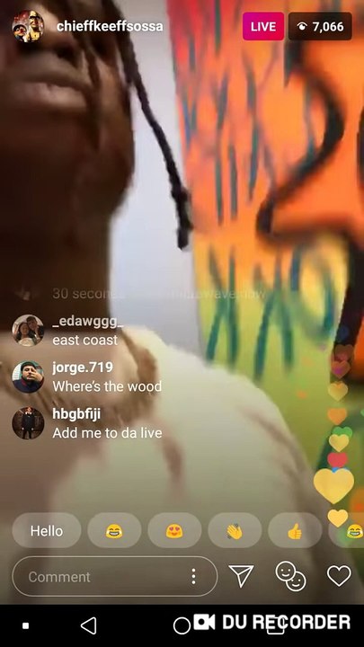 Chief Keef on live Talking to Lil Reese+ Gives his blunt rolling ...