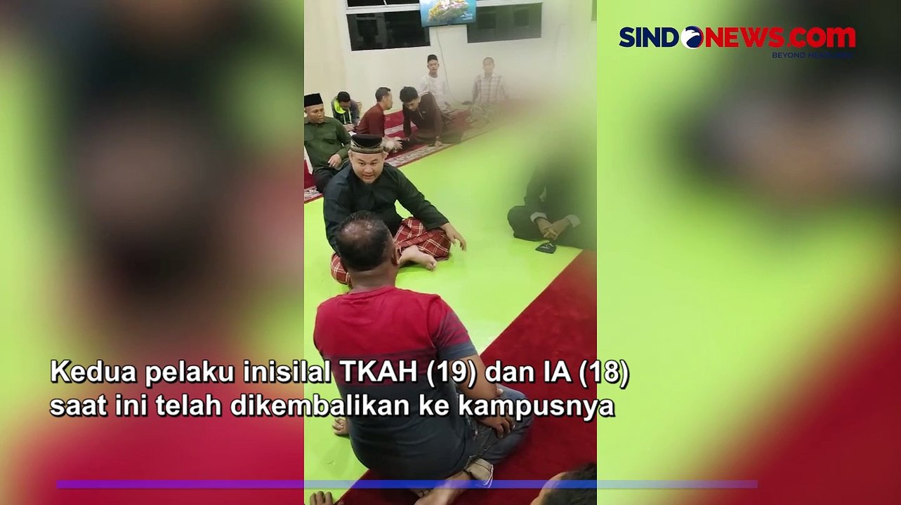 Heboh! 2 Mahasiswa Kampus Terkenal di Padang Mesum di Masjid - Video Dailymotion