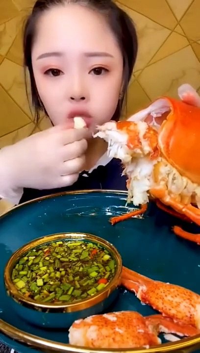 Mukbang seafood - Video Dailymotion