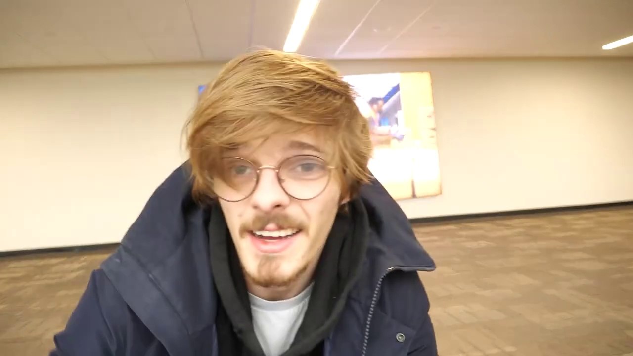 Fuze III - J'ai parcouru 3.673km pour visiter le musée Minecraft ...