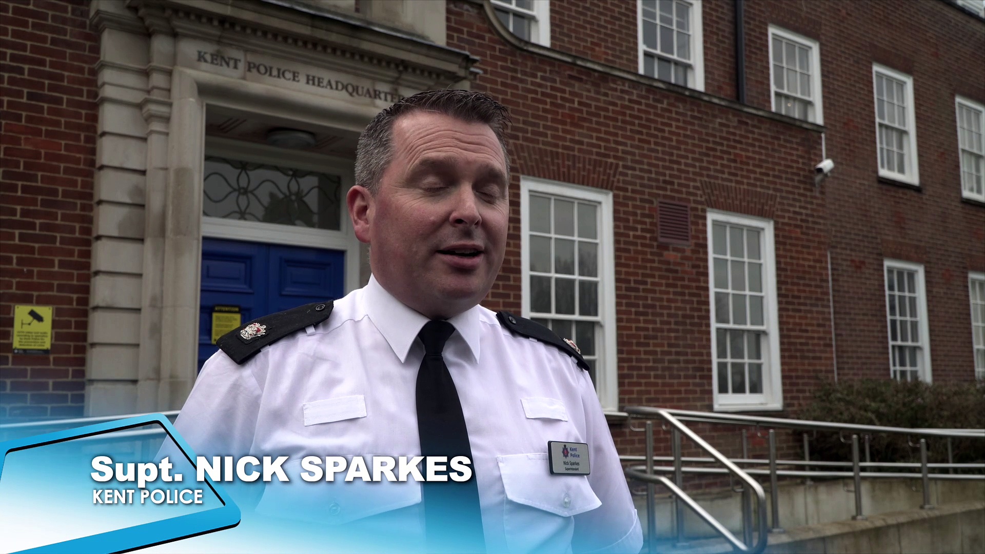 Kent Police officers on patrol tackling violence against women in ...