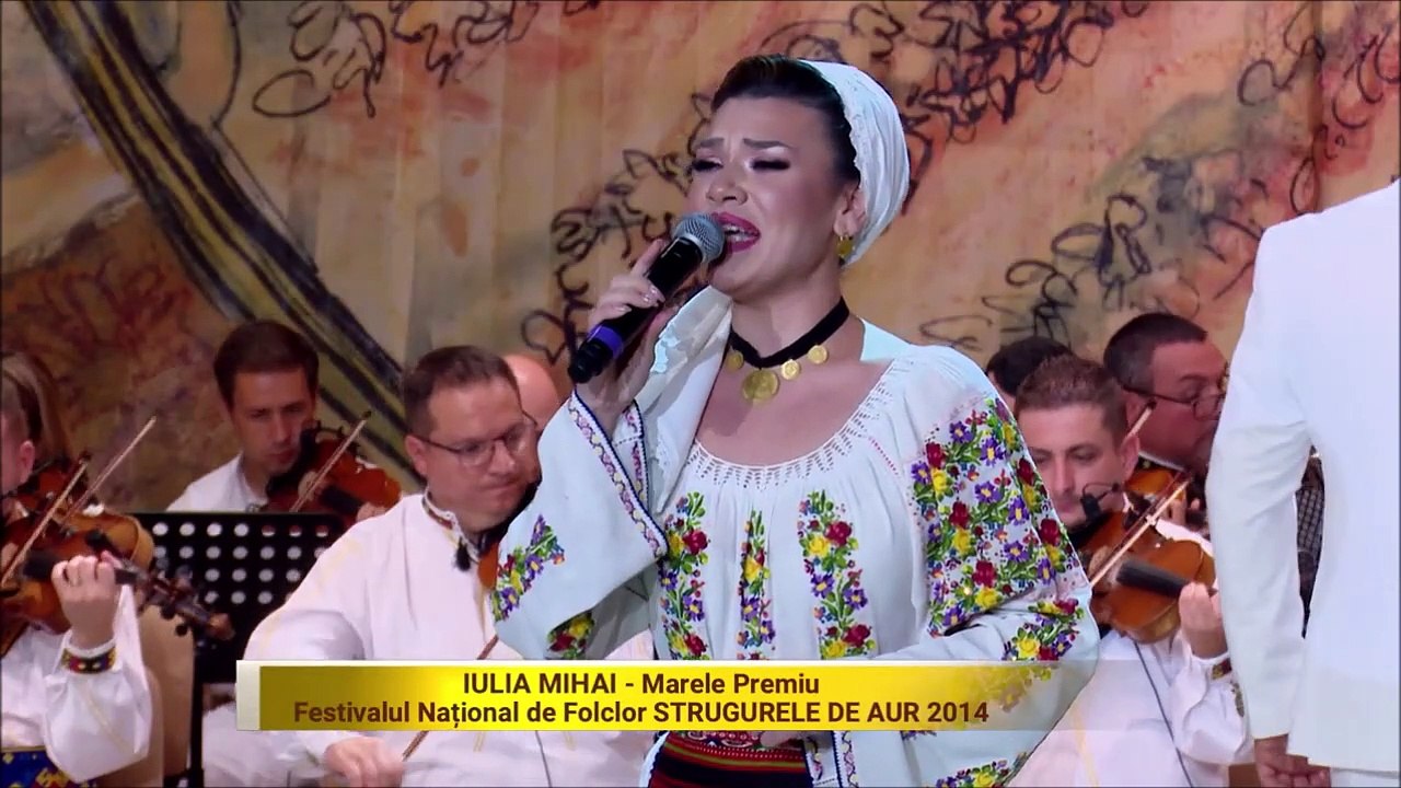 Iulia Mihai - Mandro de la Magurele (Festivalul „Strugurele de aur ...
