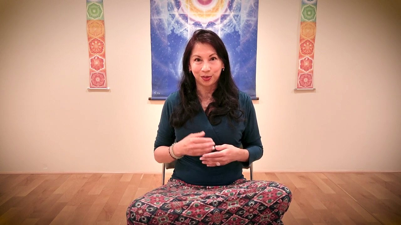 Chakra VOCAL TONING with Jen Angeli from Sedona Wellness Cafe _ 10 ...