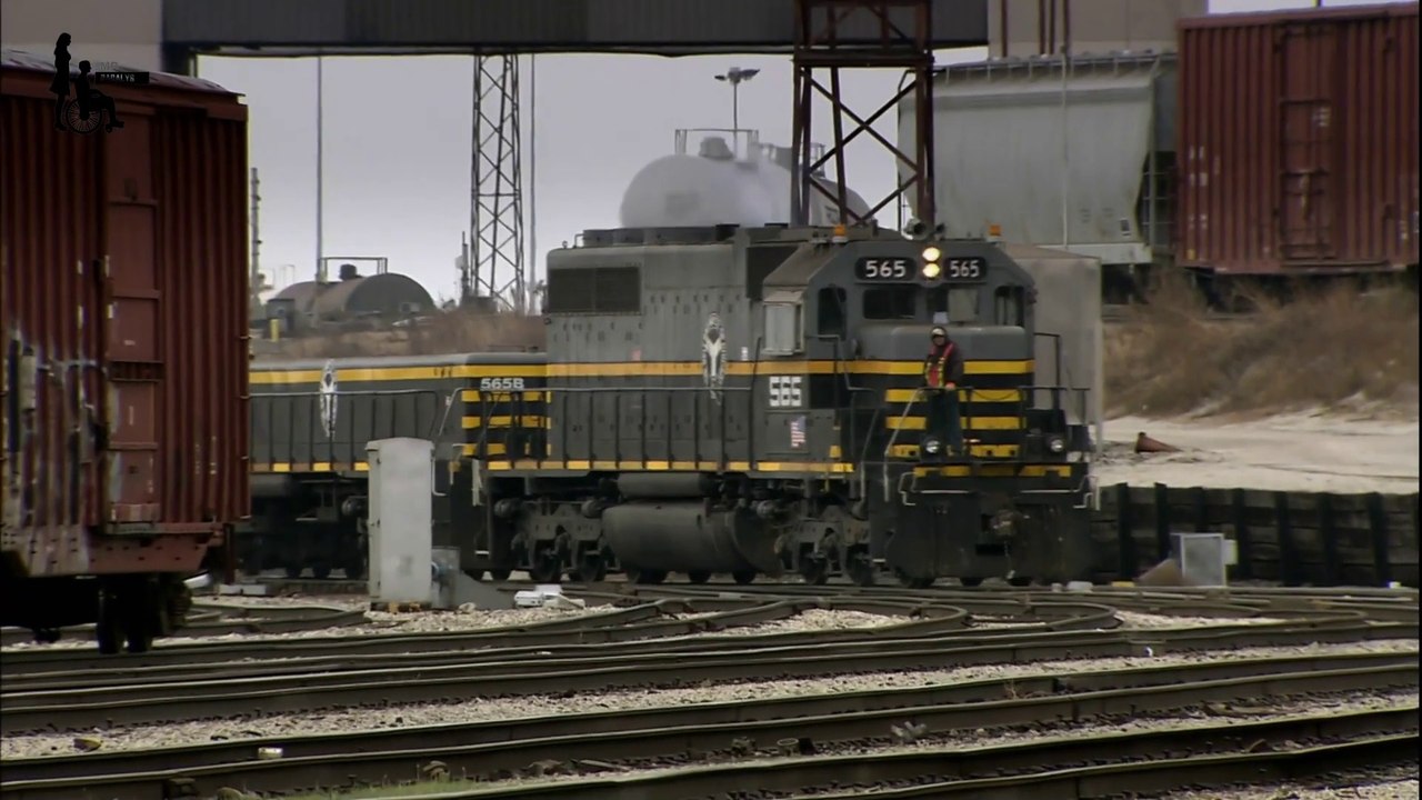 How does a single freight train deliver goods to thousands of different ...