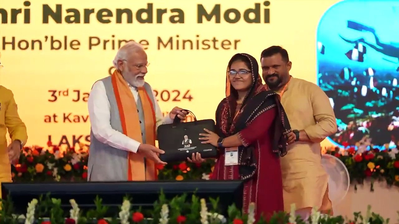 PM Modi Lakshadweep visit - video Dailymotion