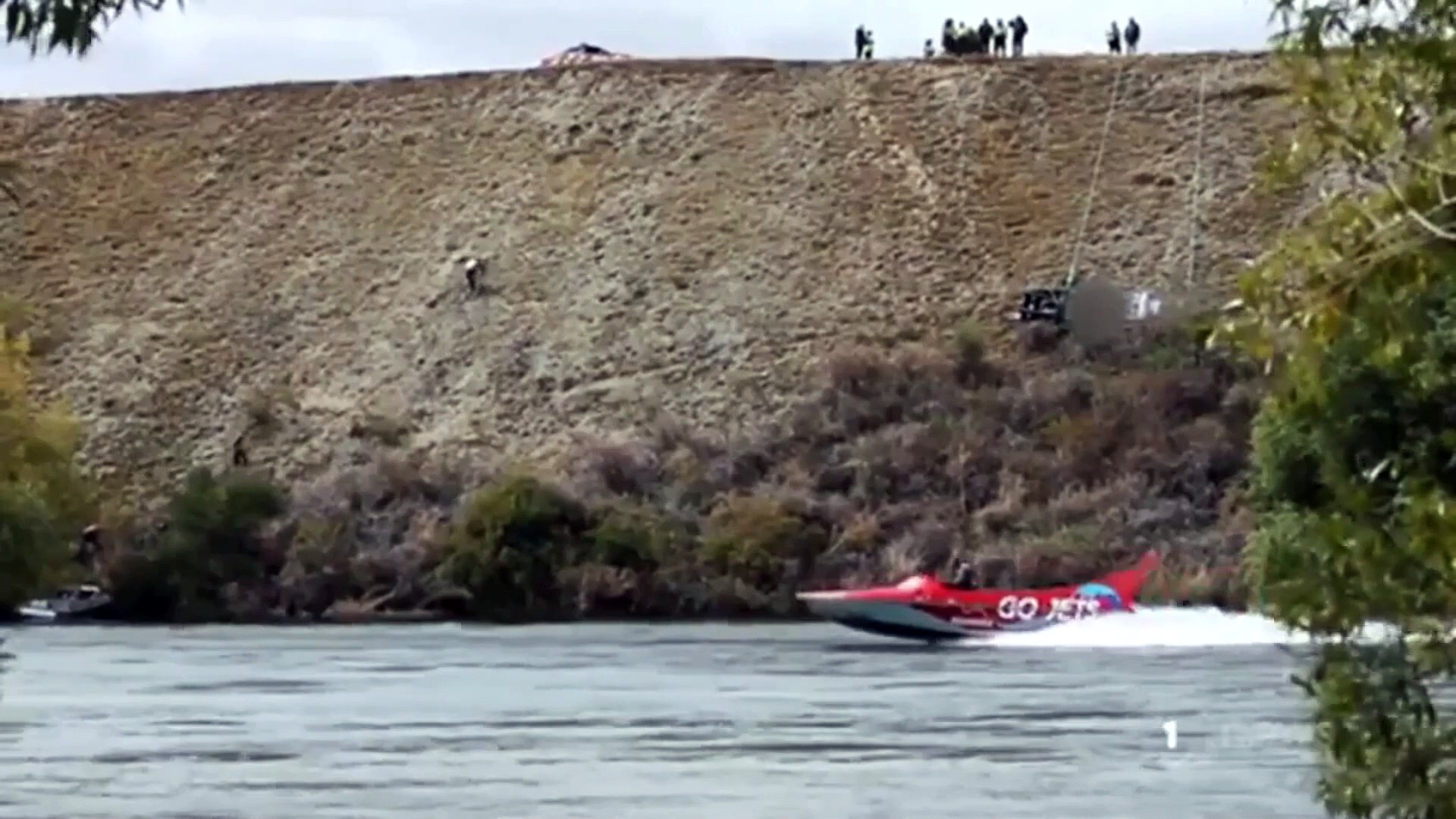 Jet Boat Racing Crash