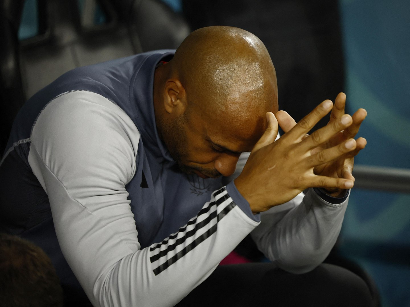 Thierry Henry revela que sufrió depresión y "lloraba casi todos los ...