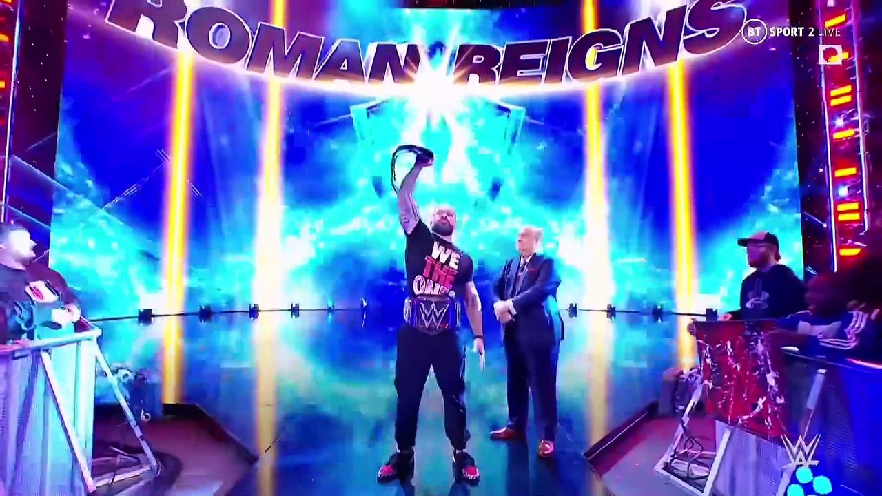 Angry Roman Reigns Entrance: WWE SmackDown, Oct. 28, 2022 - video ...