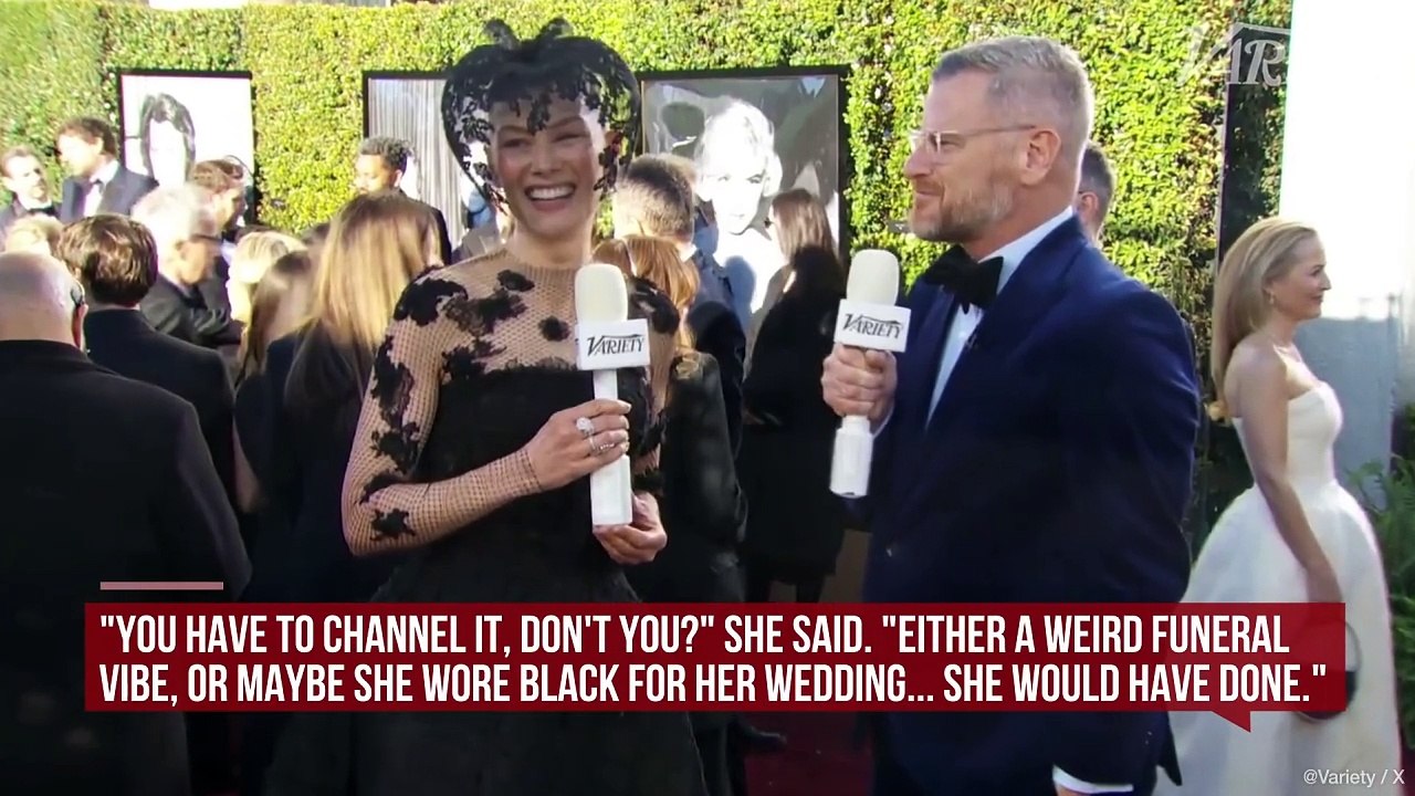 NEWS OF THE WEEK: Rosamund Pike 'smashed up' face during skiing ...