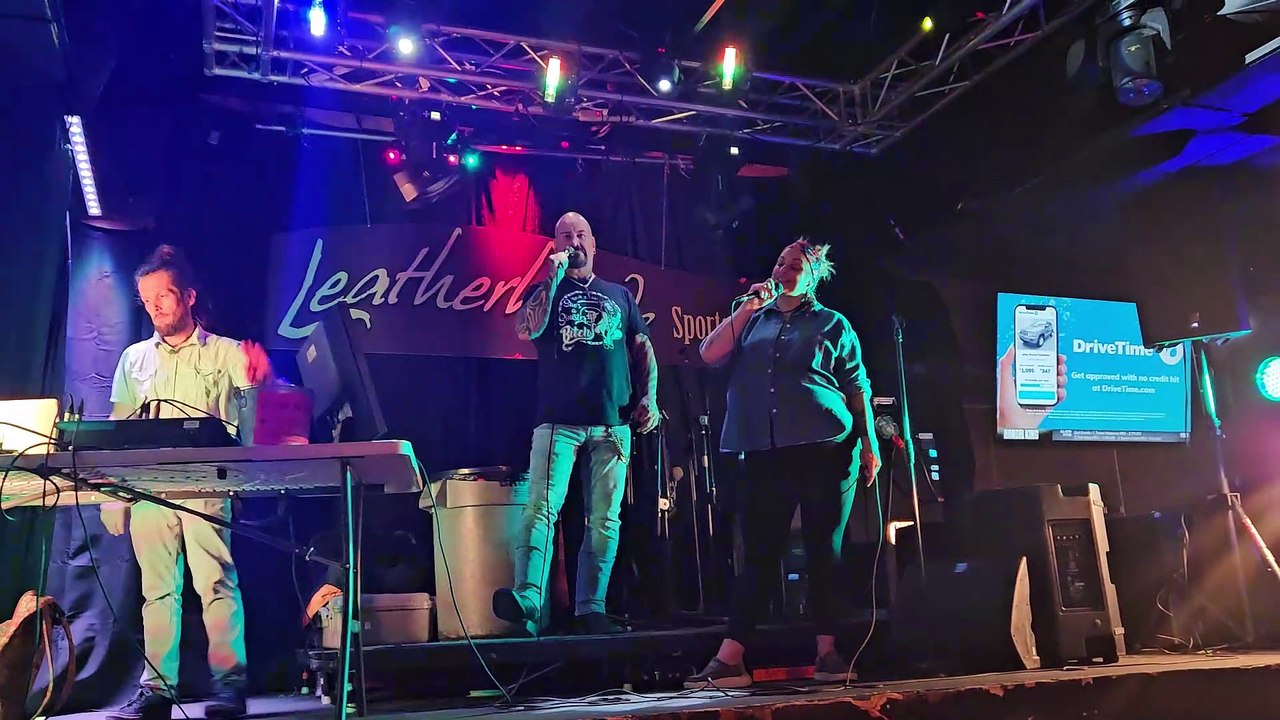 BRADLEY COOPER AND LADY GAGA - SHALLOW (PERFORMED LIVE BY JEFF LUPUS ...