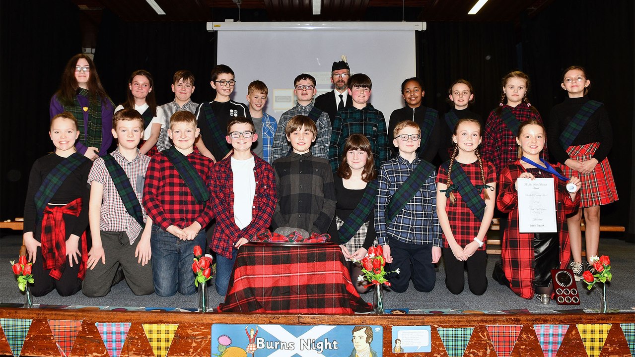 Shieldhill Primary Burns Evening - video Dailymotion