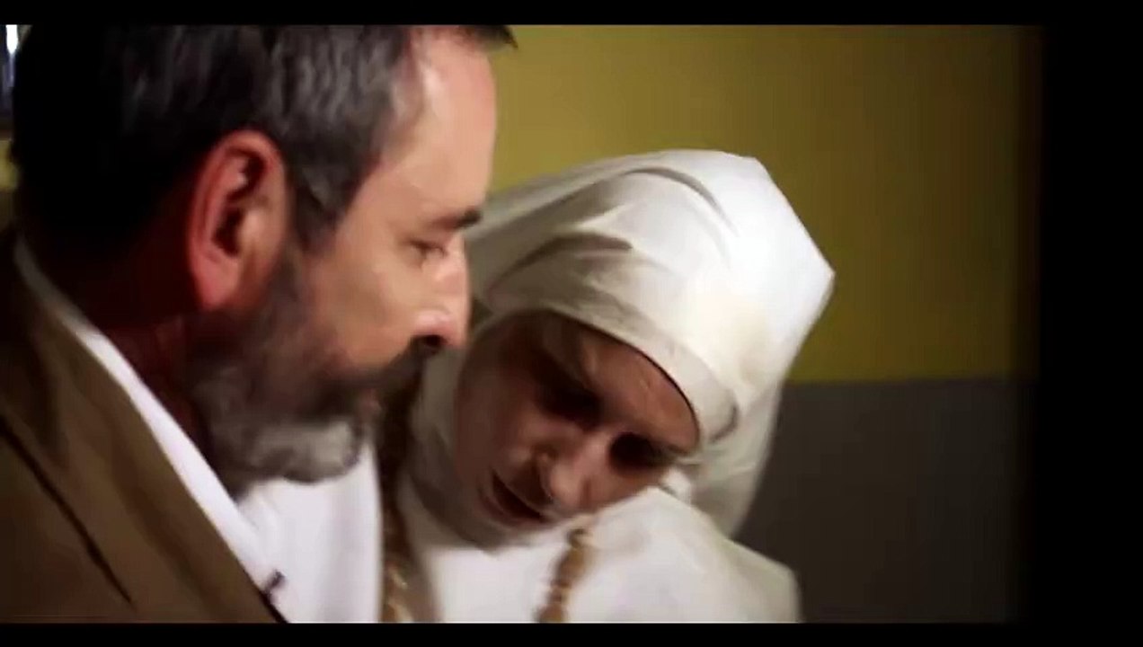 Thorns Horror Movie Clip - Prayer Time Gets Bloody - video Dailymotion