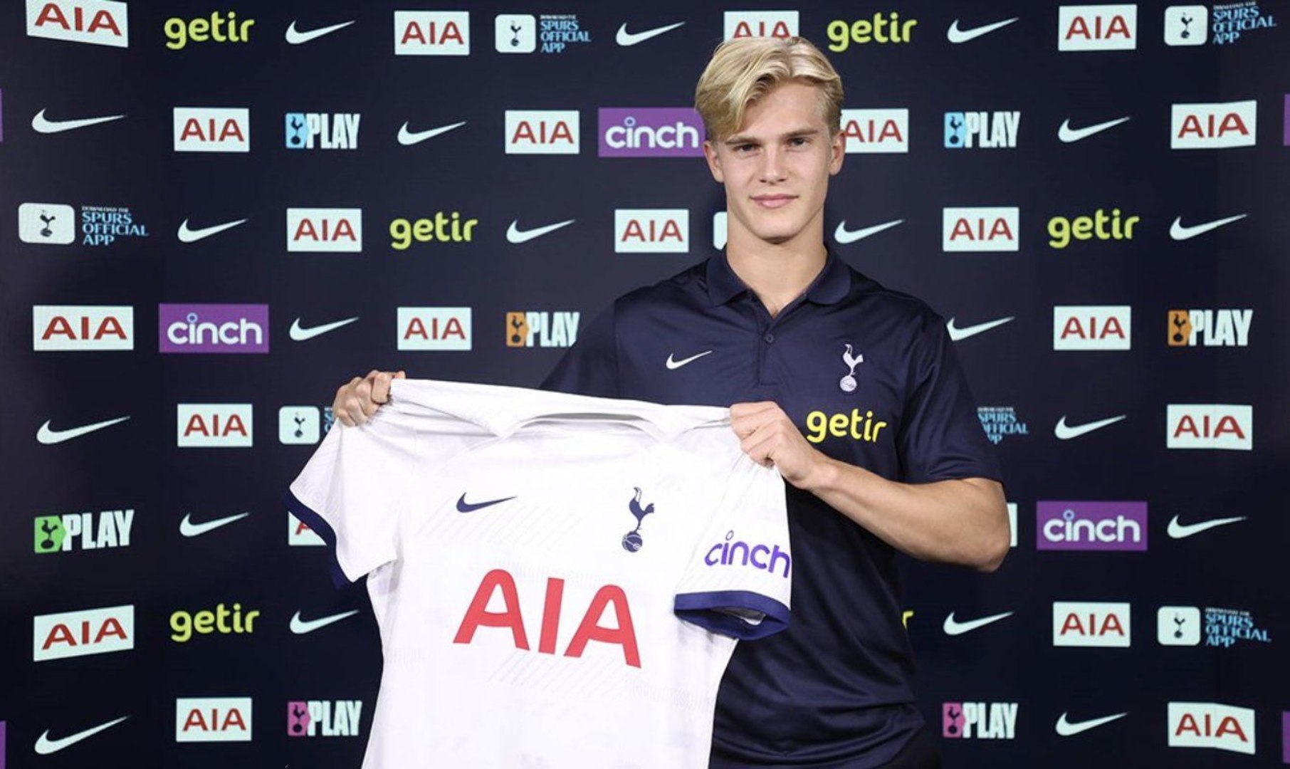Bergvall Rejects Barcelona And Signs With Tottenham | beIN SPORTS