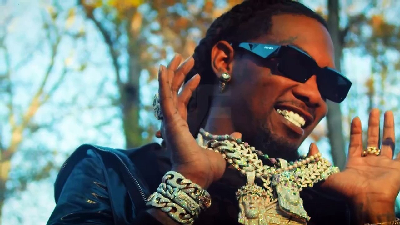 Cardi B - Side ft. Offset, Latto & Quavo (Official Video) - video Dailymotion