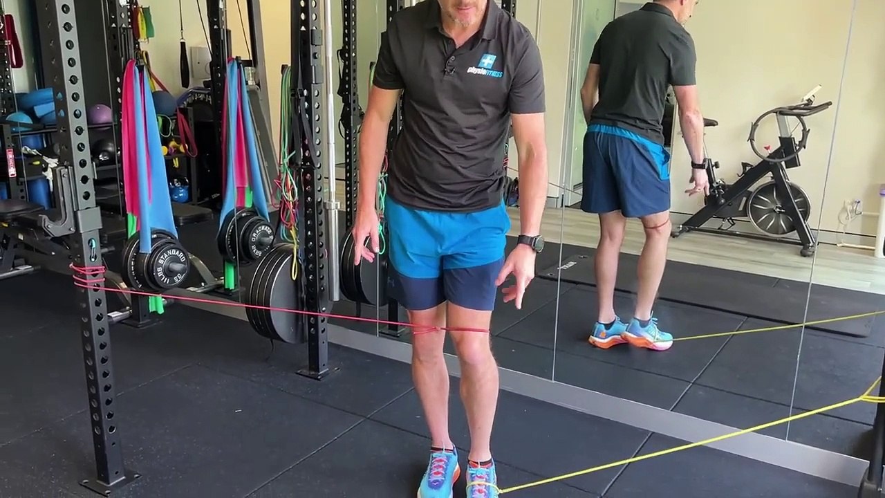 Hip Strength and Control Correction for Sprinters _ Tim Keeley _ Physio ...