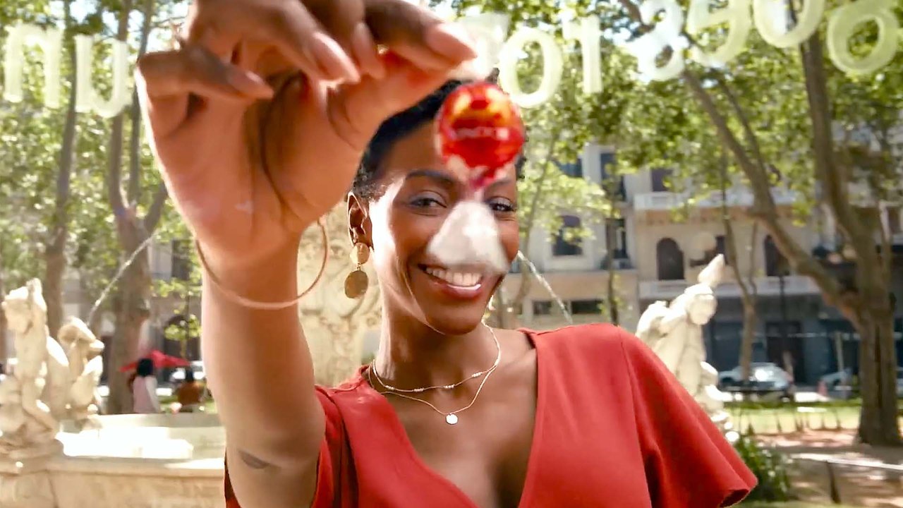 Lindt LINDOR "Life is a Ball" Super Bowl 2024 Commercial - video ...