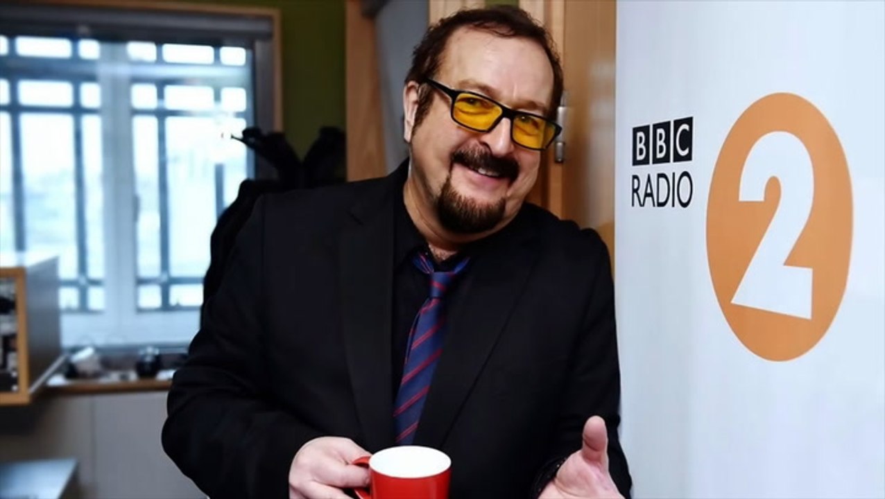 Steve Wright’s final farewell to Radio 2 afternoon show resurfaces ...