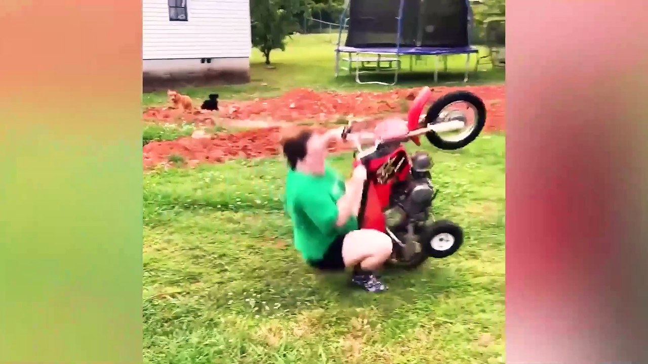 Funniest Fails Compilations Laugh Out Loud - video Dailymotion