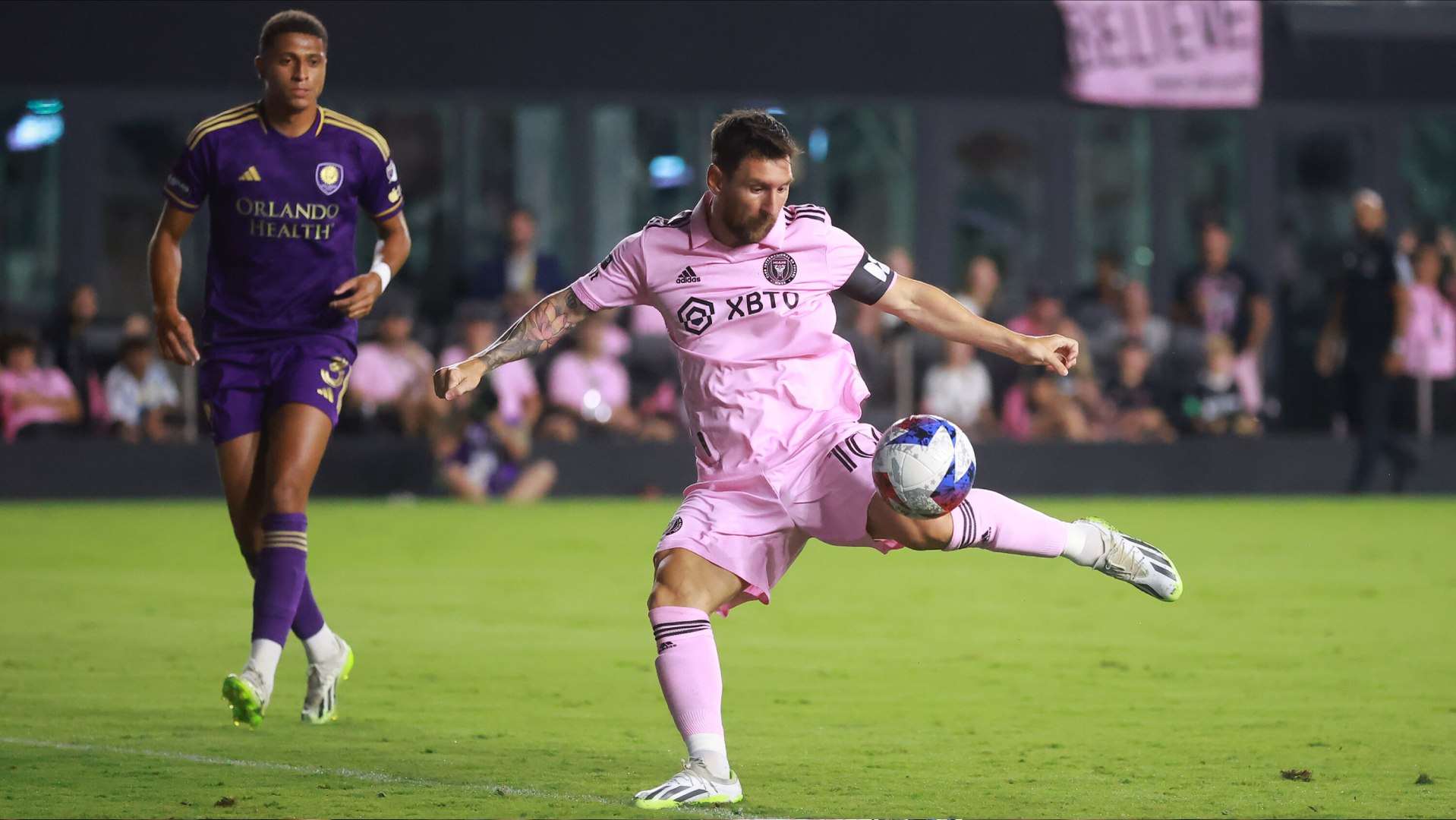 VIDEO | Messi Kicks Ball at Girl, Father's Reaction Goes Viral | beIN ...