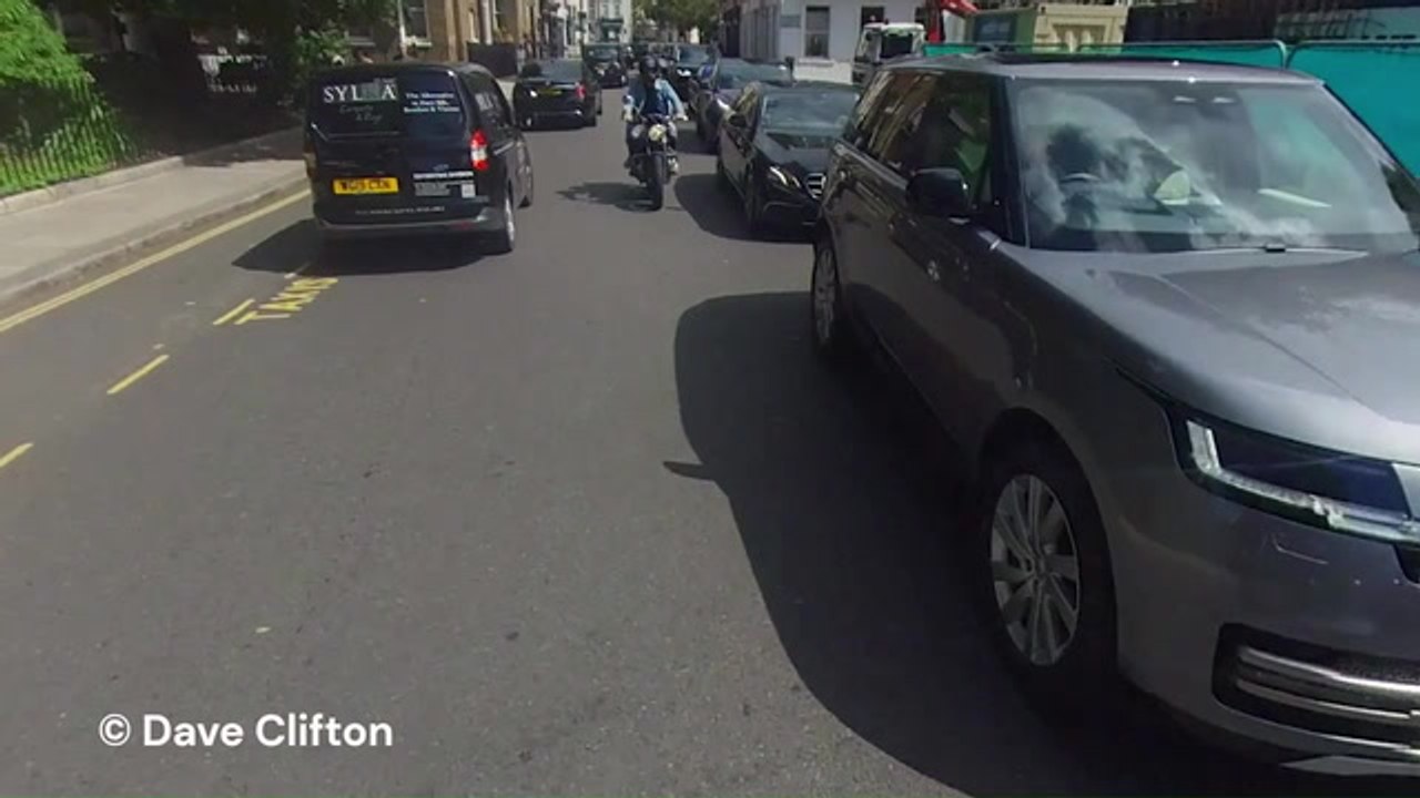 Cyclist who reported driver for using a phone whilst driving is accused ...