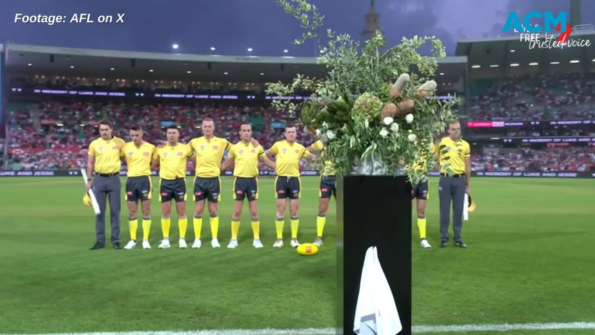 AFL players and umpires hold tribute to goal umpire Jesse Baird and ...