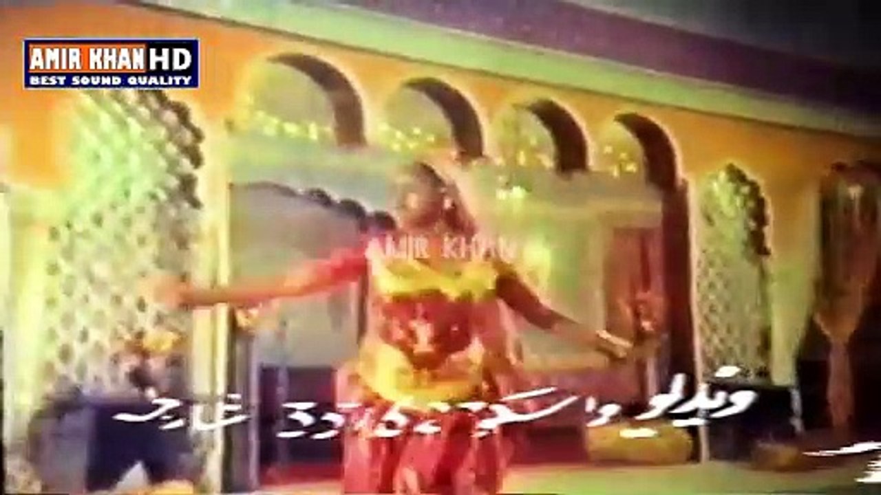 Anjuman & sultan Rahi mor bole noor jehan film zabardast - video ...