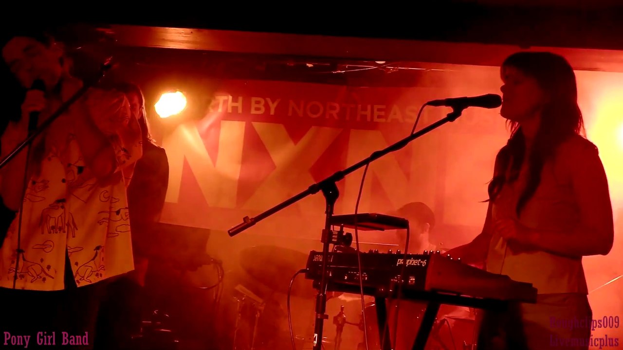 Pony Girl Band 1 Song (live) - video Dailymotion