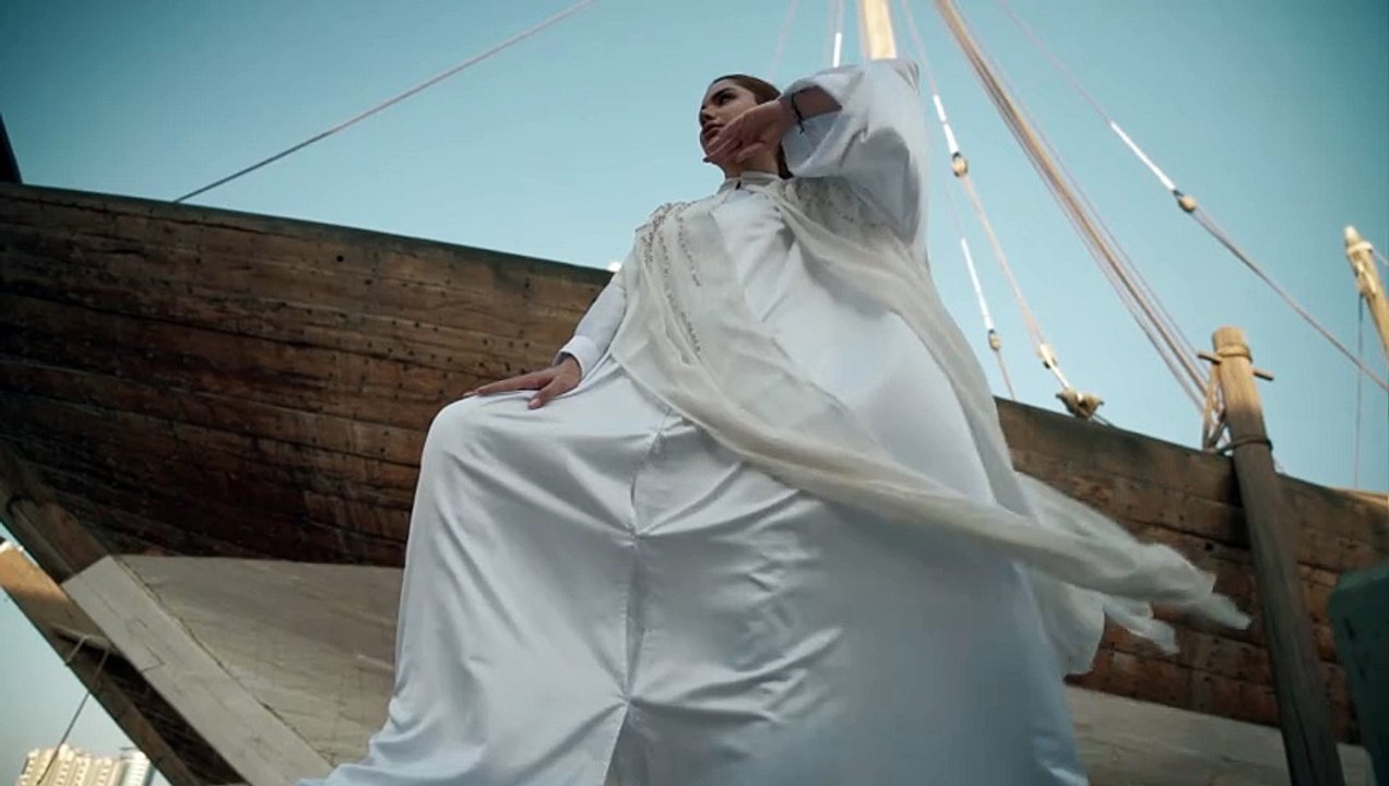 Dar Ward - Abaya Collection Shoot - video Dailymotion