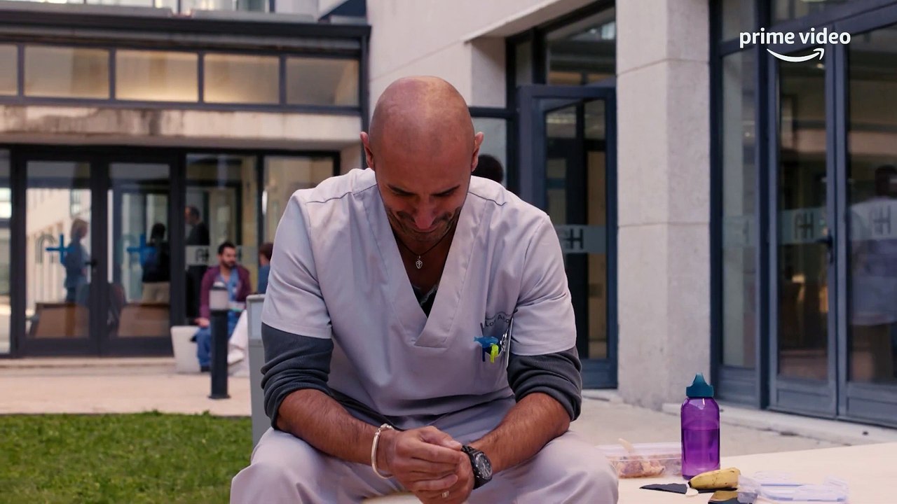 Stranded | show | 1986| S2 | Official Trailer - video Dailymotion