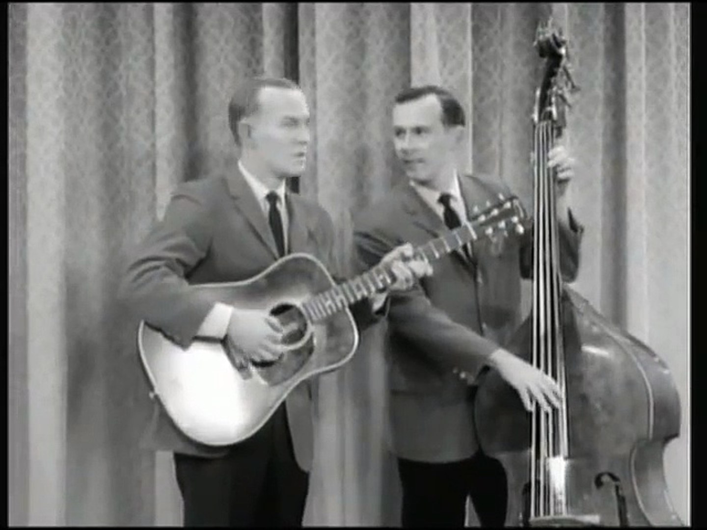 Smothers Brothers The Jack Benny Comedian Tom Smothers Of The Smothers