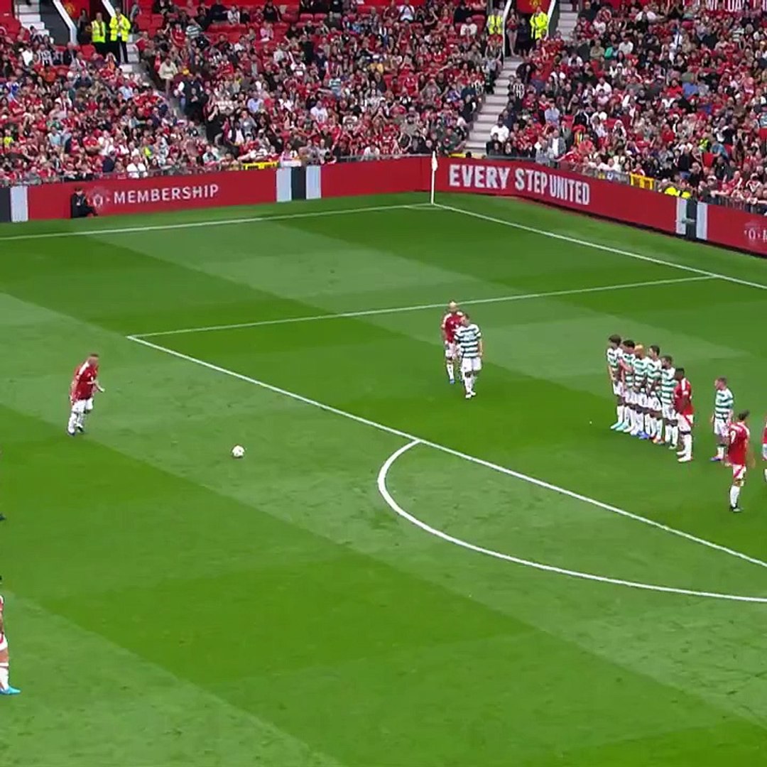 A Rooney no se le ha olvidado jugar al fútbol: golazo de falta de la ex ...